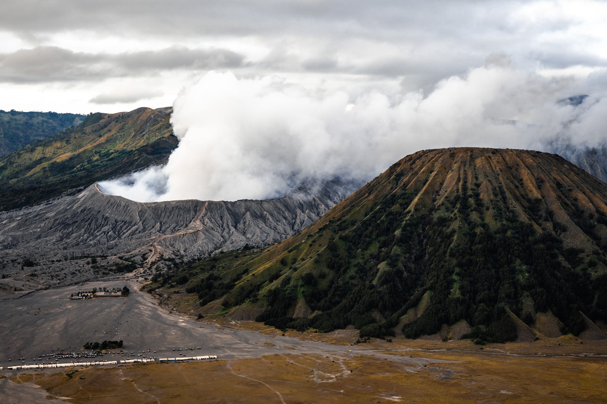 Mont Bromo à Java : explorer le célèbre volcan d’Indonésie